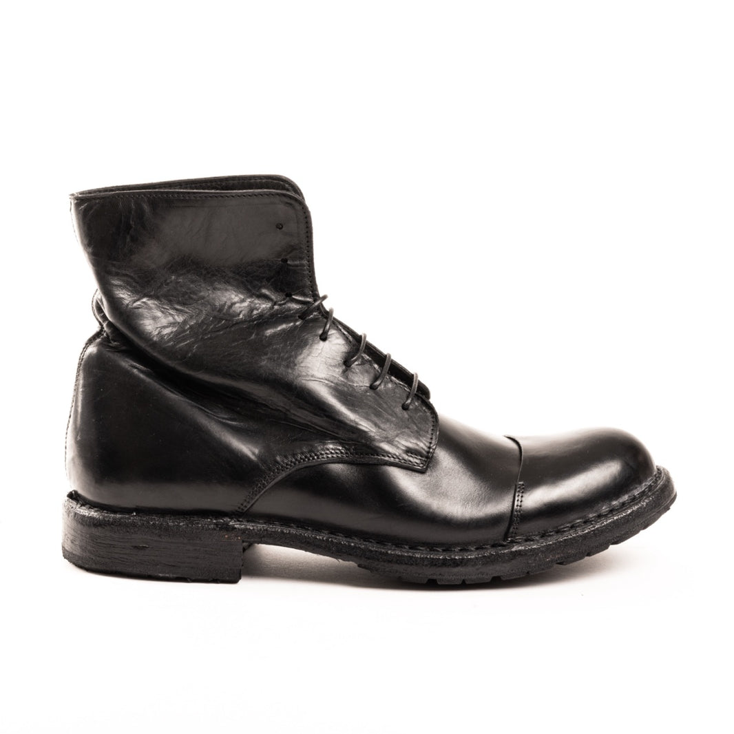 Moma Shoes - timeless style, premium quality, and eco-friendly choices